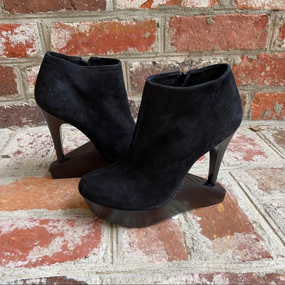 Matiko | Shoes | Matiko Black Wedge Cutout Heeled Booties 7 | Poshmark